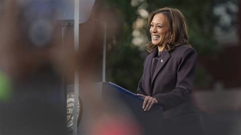 Shock Poll Shows Kamala Harris Still Democrats Pick For 2028 Election