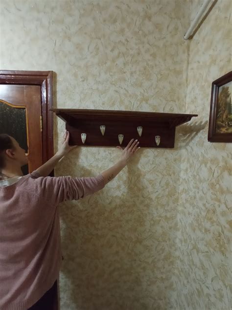 Вішалка для одягу 150 грн Меблі для передпокою Ромни на Olx