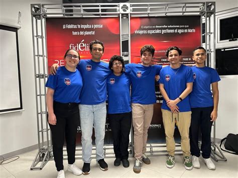 Demasiado Emocionada De La Oportunidad Que Nos Dió La Universidad De