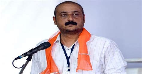 Rajulas Former Mla Amrish Der May Quit Congress Gujarat News Sandesh