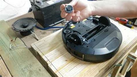 Shark Robot Side Brush Not Spinning Solved Cleaners Talk