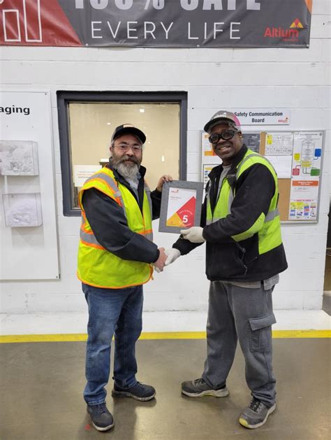 Altiumpackaging Companyculture Packaginginnovation Altium Packaging