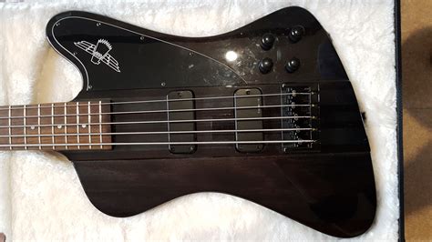 Thunderbird Pro V Epiphone Thunderbird Pro V Audiofanzine