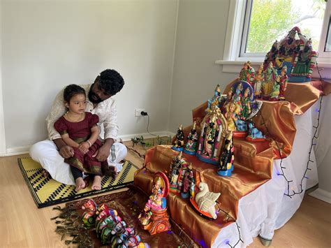 Three Men From Tamil Nadu Are Weaving A New Navaratri Narrative