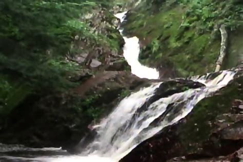 Butt Naked Hike To Morgan Falls