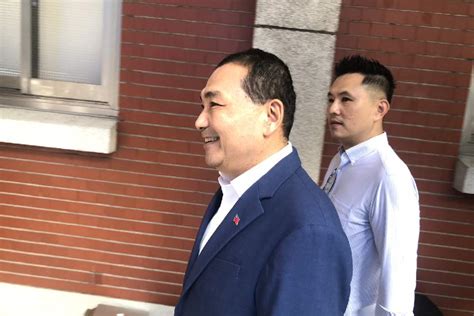 潘一全酸選得上一輩子吃素 侯友宜打趣：尊重飲食習慣