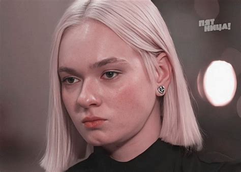 Пин на доске кира мед🍯