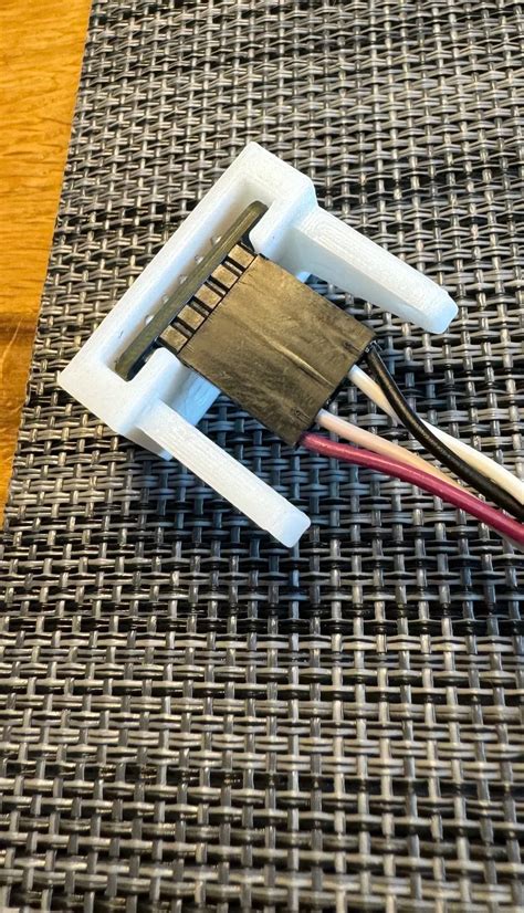 Carcasa Para Radar Ld2410 Esp32 Wroom Por Behunekmartin Makerworld