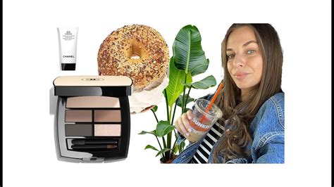 ერთი ჩვეულებრივი დღე ახალი ჩვევა მსუბუქი მაკიაჟი ოთახის მცენარის შერჩევა და მარტივი სადილი