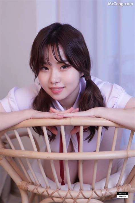 LEEHEE EXPRESS LEHF Merry Photos Page