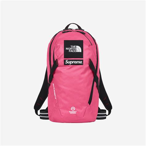 슈프림 X 노스페이스 서밋 시리즈 아우터 테이프 심 루트 로켓 백팩 핑크 21ss Supreme Kream