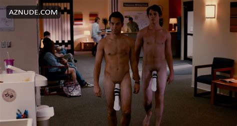 Skylar Astin Nude And Sexy Photo Collection Aznude Men