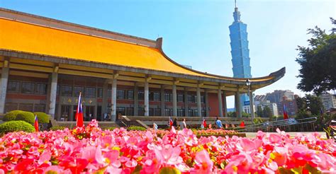 台北自由行推薦 捷運景點 友善步道 花季介紹給你外國友人來台北必去景點超過65個台北熱門景點精選12條遊程交通懶人包 銀髮一起玩