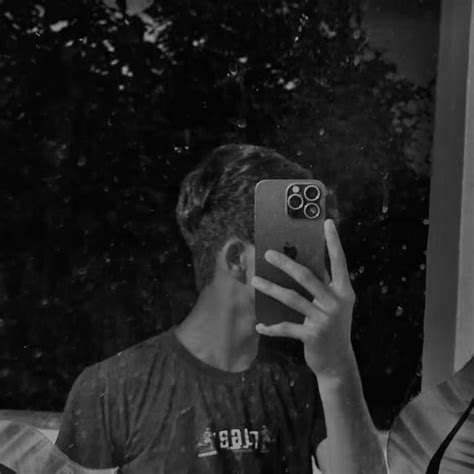 ℘𝓻𝒾𝔂𝓪𝓷𝓼𝒽 𝓹𝒶𝕥𝓮ℓ Priyanshx26 • Threads Say More