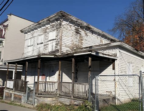 Excellence Award Spotlight Revive 65 Phila — Preservation League Of Nys