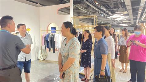 经管学院电商专业与武汉直播基地建立校企合作关系 经济与管理学院