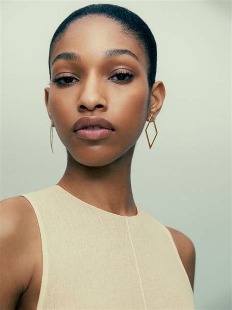 Naomi Chin Wing Model Profile Photos And Latest News In 2024 Model