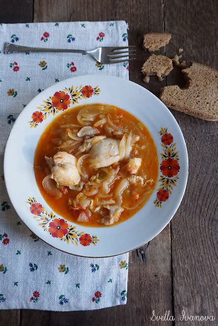 За каквото и да е Пилешка яхния с лук