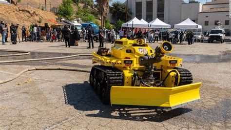 Firefighting Robot On Its First Mission In Los Angeles Cnn Video