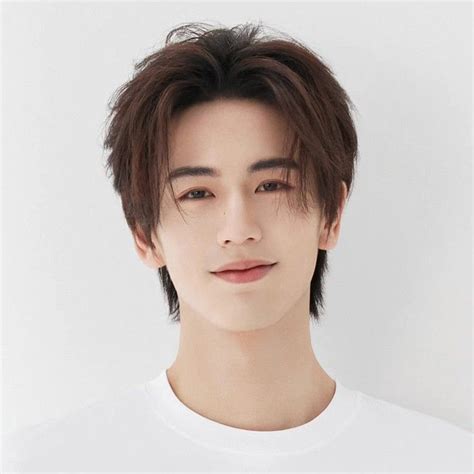 Pin De Montoq18 Em Zhang Ling He Ideias Para Desenho