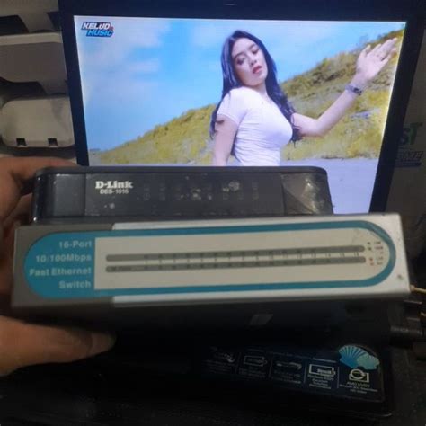 Switch Hub 16 Port 10 100 Brand Random Unit Only No Adapter Shopee Malaysia