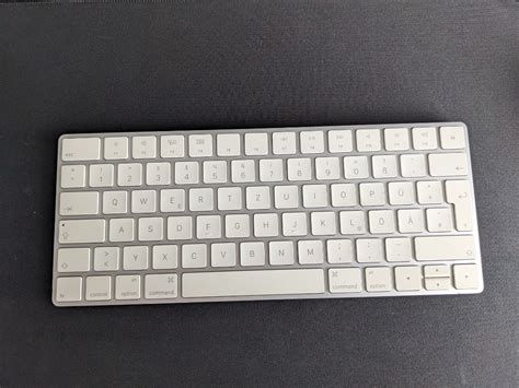 Apple Magic Keyboard German Layout White Computers Tech Parts Accessories Computer