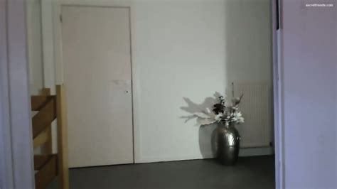 Dutch Flexible Hottie