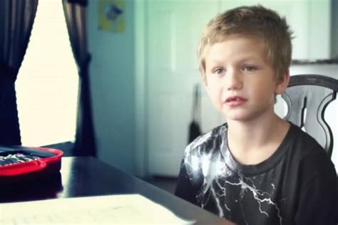 DeČak Tvrdi Da Je Poginuo U Napadu Na Kule Bliznakinje Vaš Sin Nije Umro Samo Je Neko Drugi