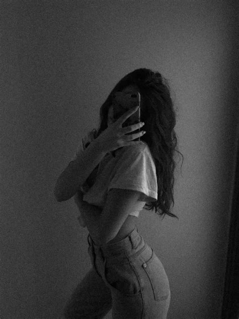 50 Instagram Hidden Face Black And White Dpz For Girls