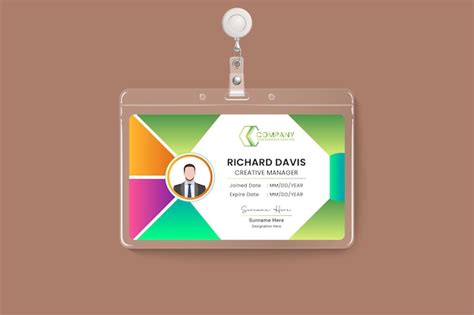 크리에이티브 직원 Id 카드 템플릿 프리미엄 벡터