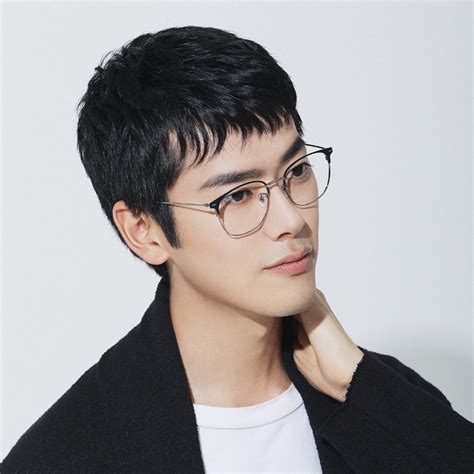 กรอบแว่นตาผู้ชายอินเทรนด์สายตาสั้นกรอบแว่นตาผู้หญิงย้อนยุคแฟชั่นทำมือสามารถติดตั้งองศารอบกรอบ