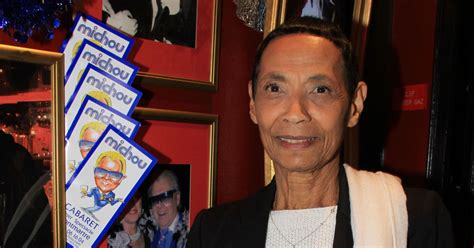 Exclusif Maddly Bamy Lors Du Déjeuner Pour La Remise Dun Chèque Pour