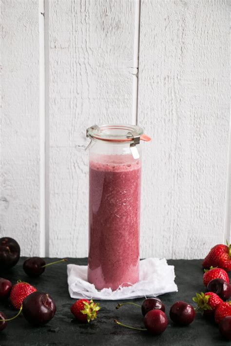 Red Smoothie The Busy Mom Factor My Kitchen Love
