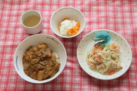 きのこのカレーライス 給食ブログ 牟礼保育園 学校法人幾度学園社会福祉法人牟礼会