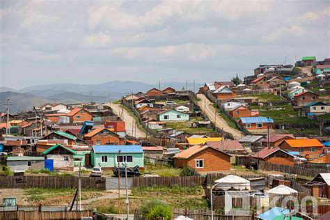 Гэр хорооллын бүсүүд рүү богино эргэлтийн автобус явуулснаар замын түгжрэл зургаан хувиар буурах