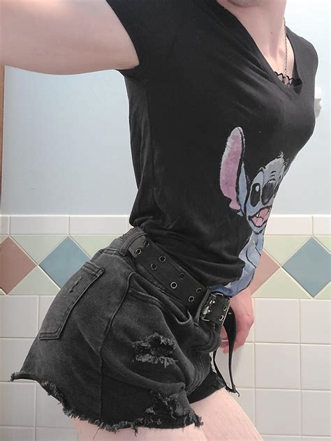 Am I Curvy Enough Scrolller