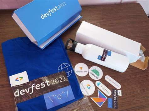 nikita chaudhari on linkedin devfest2021 devfestindia swags