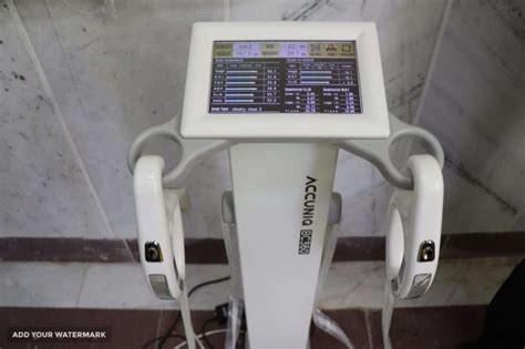 چکاپ بدن با دستگاه بادی کامپوزیشن