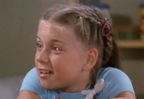 Julia Hendler Mork And Mindy Wiki Fandom