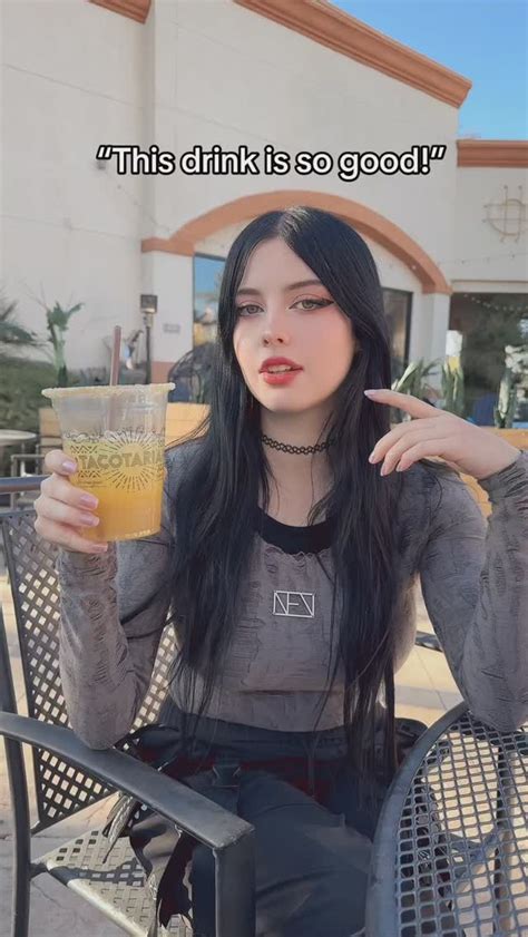 The Burch Twins 🤍 Burchtwinz • Instagram Photos And Videos