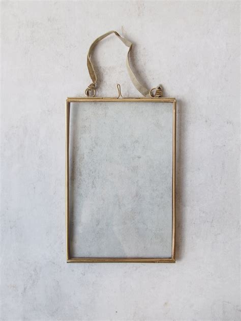 Jamjar Edit Hanging Brass Frame