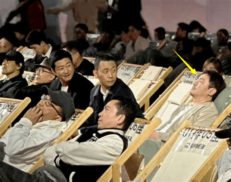 沈腾被曝病情恶化，妻子却忙着约会，商量离婚分财产？王琦没叔叔康复师