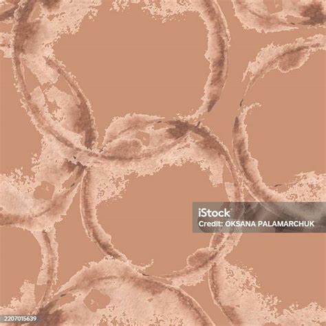 커피 컵의 둥근 자국 페인트가 튀어 나옵니다 완벽 한 패턴입니다 수채화 손으로 그린 그림입니다 모카 무스 스플래쉬의 추상적인 배경 식품 디자인 벽지 섬유 포장을 위한 템플릿