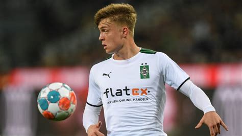 Luca Netz Will Spielen Gladbach Abschied Im Winter Stern De