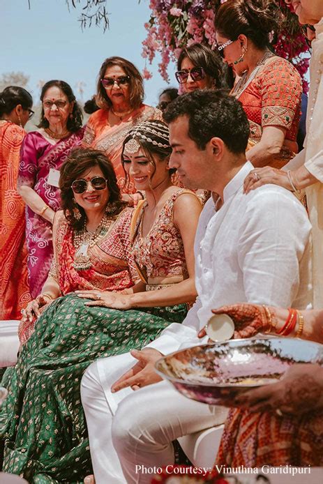 Anisha Patel Real Brides Real Style Weddingsutra