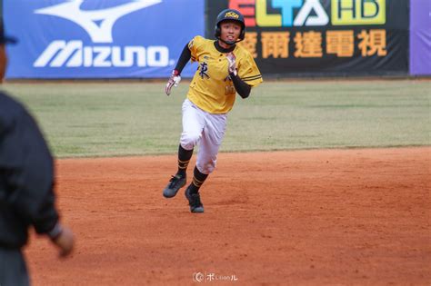 檔案 黃冠霖20191130 02 台灣棒球維基館