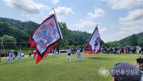 올해 진천 방문객 80만 중 50만이 농다리축제 즐겼다