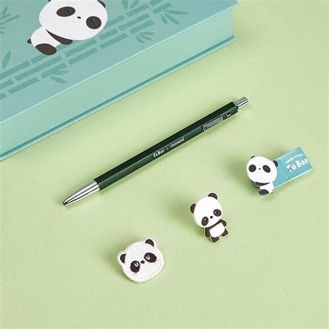 모나미 에버랜드와 푸바오 탄생 기념 콜라보 굿즈 출시