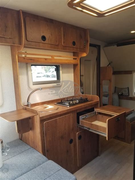 Kolay Karavan 2022 Yapımı 4 Kişilik Kiralık Çekme Karavan Arabalı 1513 Karavan Kiralama