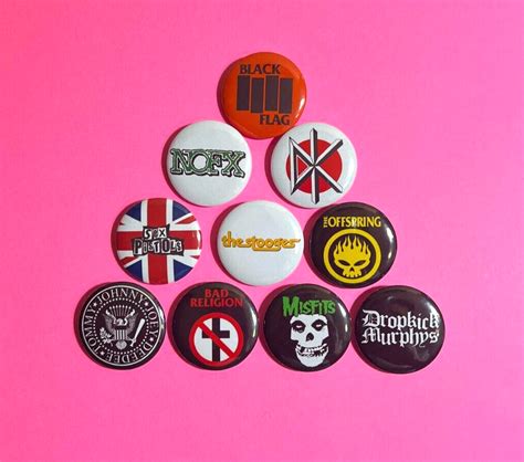 Xray Spex Stiff Clash Slits Pistols Punk Pin Button The Filth And The